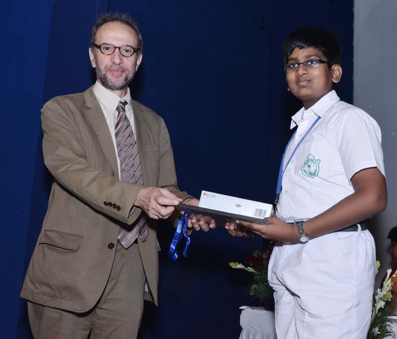 Annual Award 2015